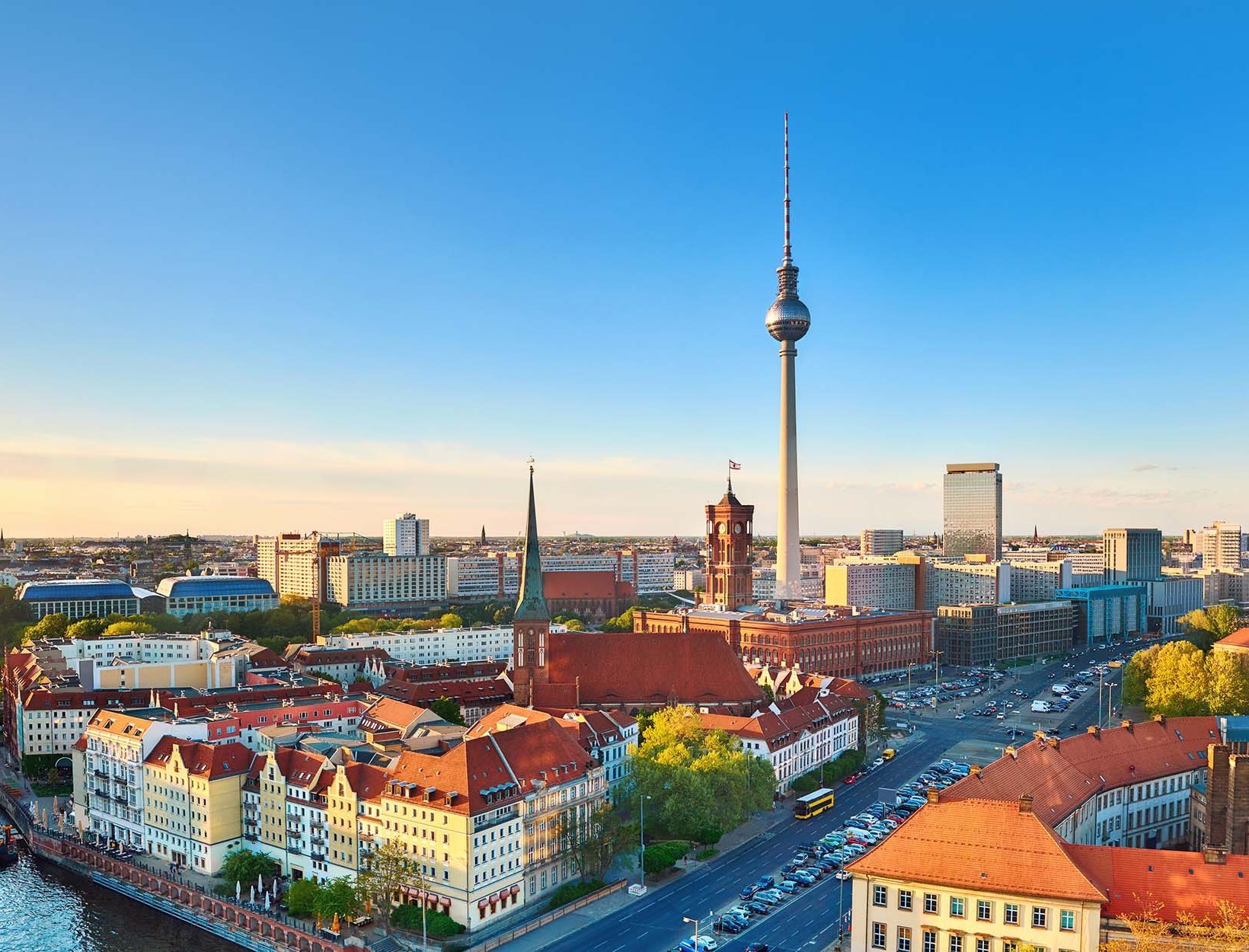 Virtual City Guides | KAYAK