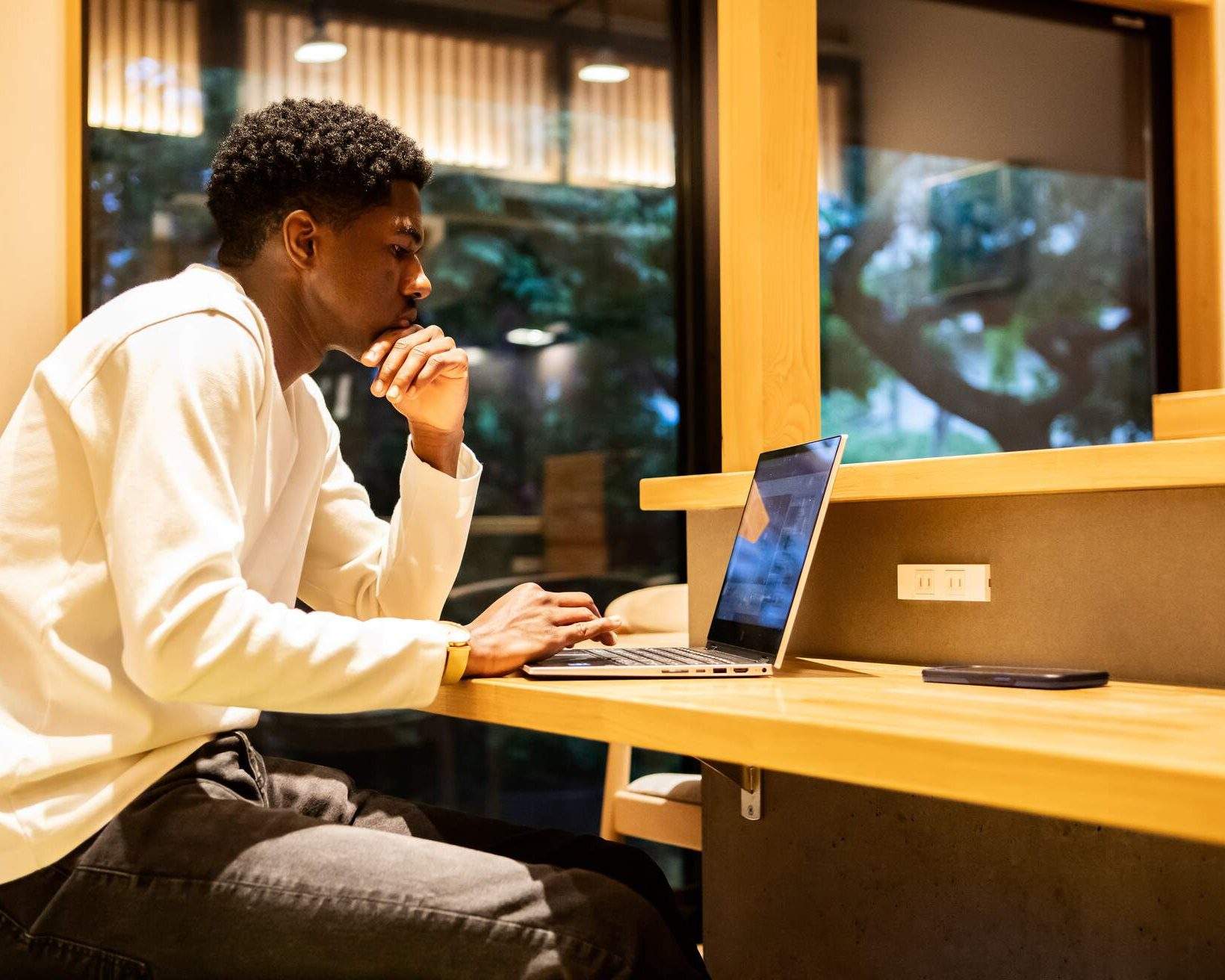 Luxe for Less: affordable 5-star hotels - KAYAK