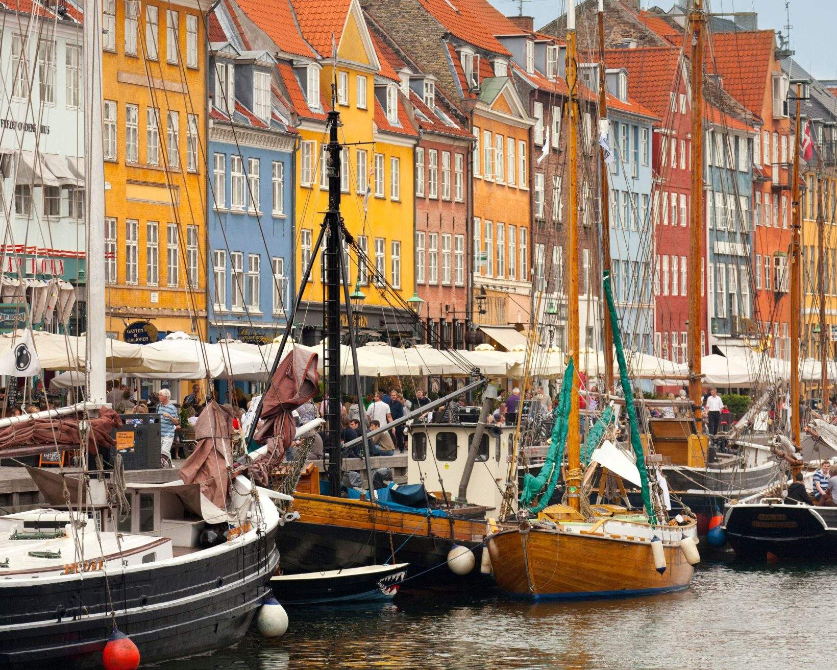 Student Discount Flights & Deals | KAYAK for Students