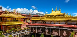 48 Hours in Spiritual Lhasa - Travel Hacker Blog