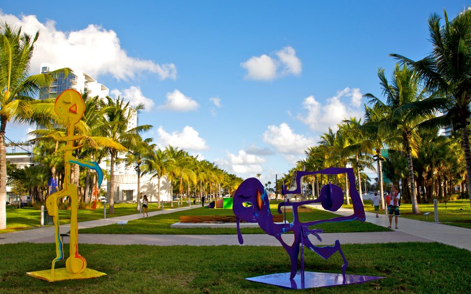 KAYAK Miami Beach’s Guide to Collins Park