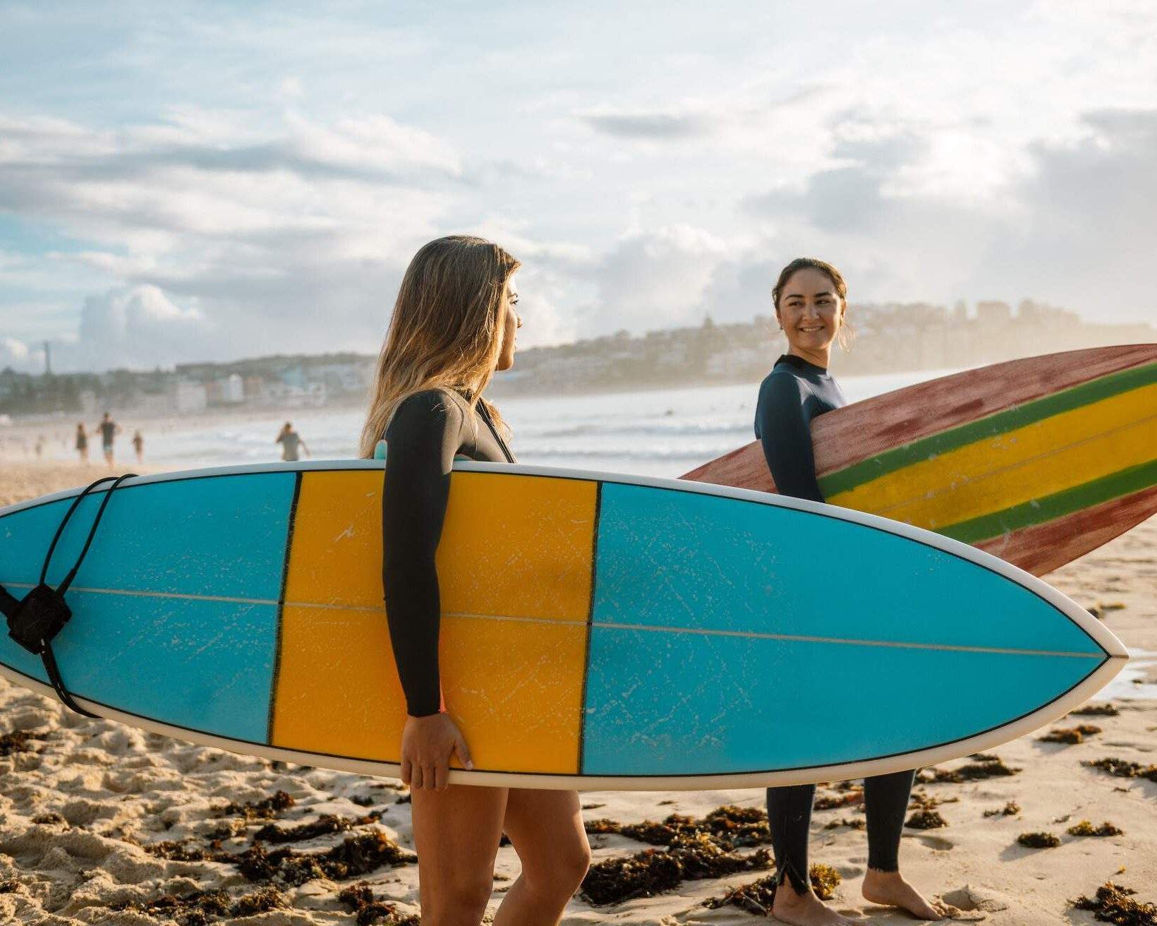 Everything you’ll need to know about surfing in Australia - KAYAK
