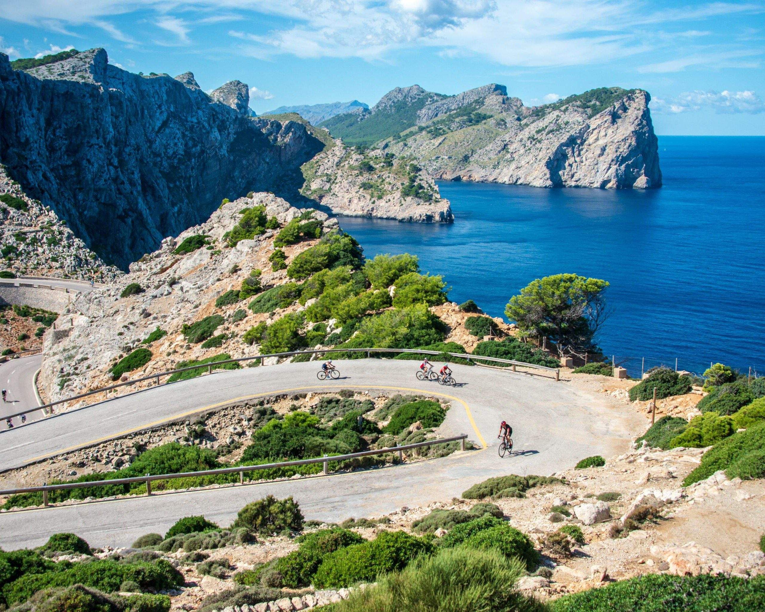 Where is hot in September? The 10 best places to visit | KAYAK