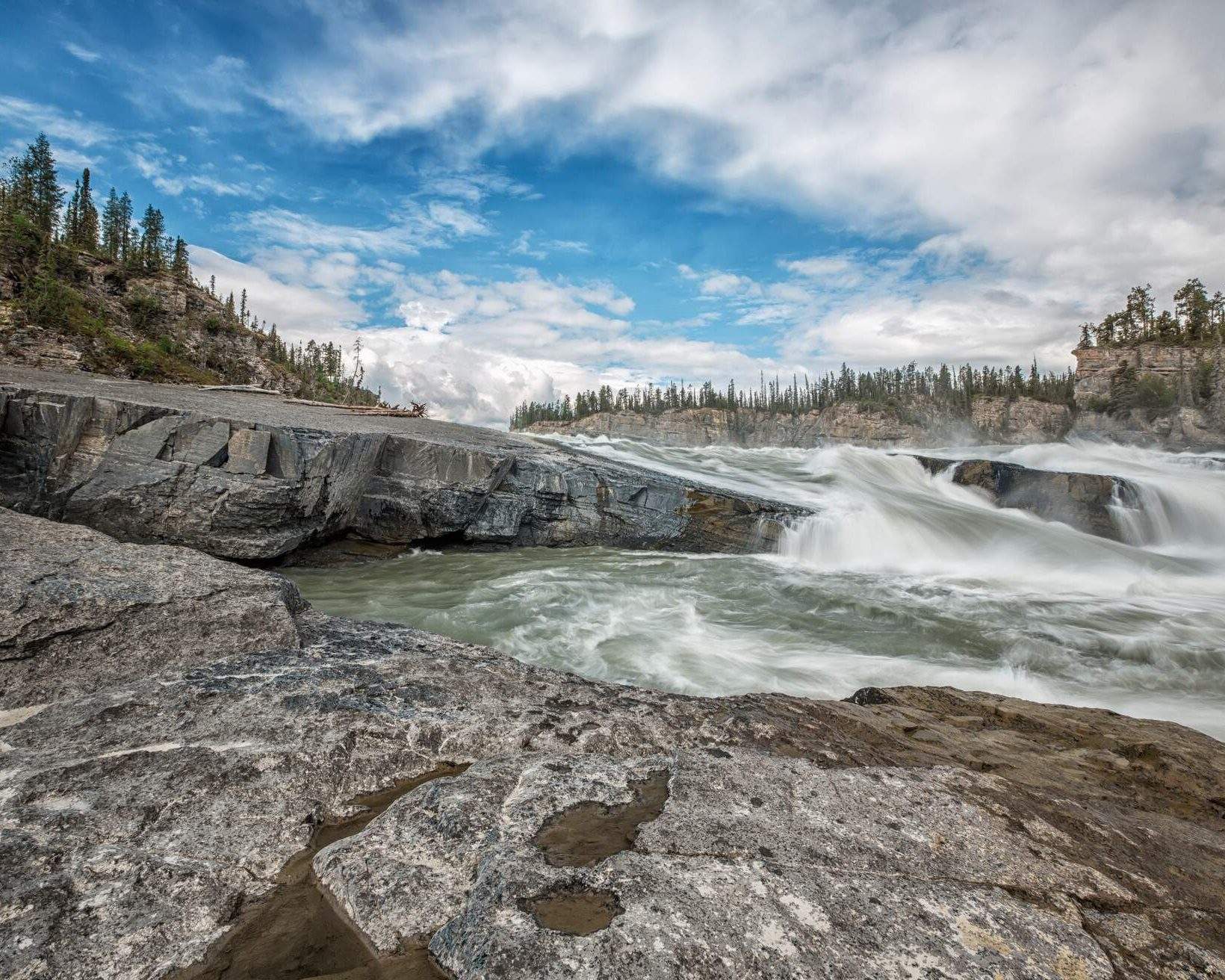 Escape to the best national parks in Canada - KAYAK
