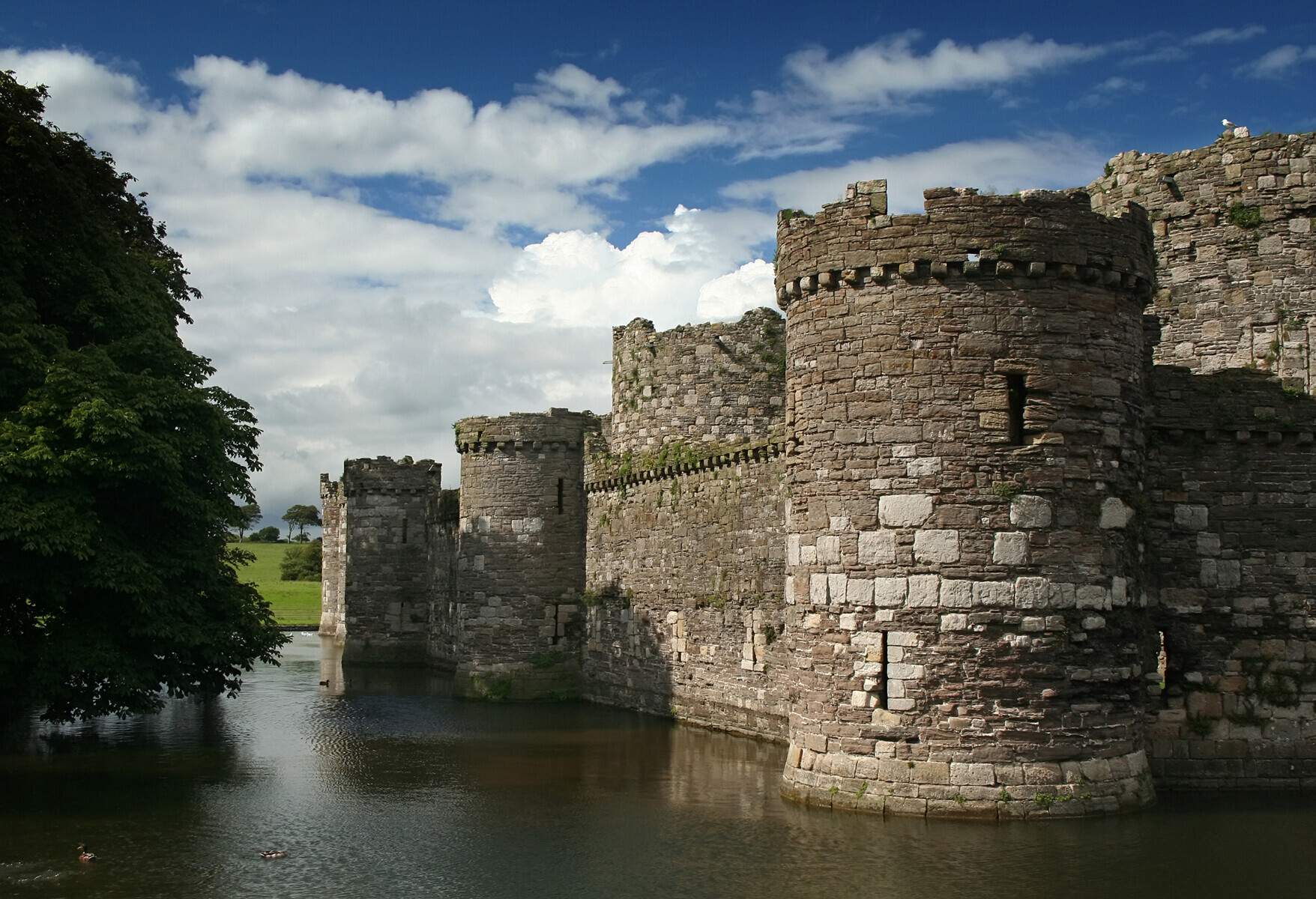 13 best castles in the UK you should visit at least once - KAYAK