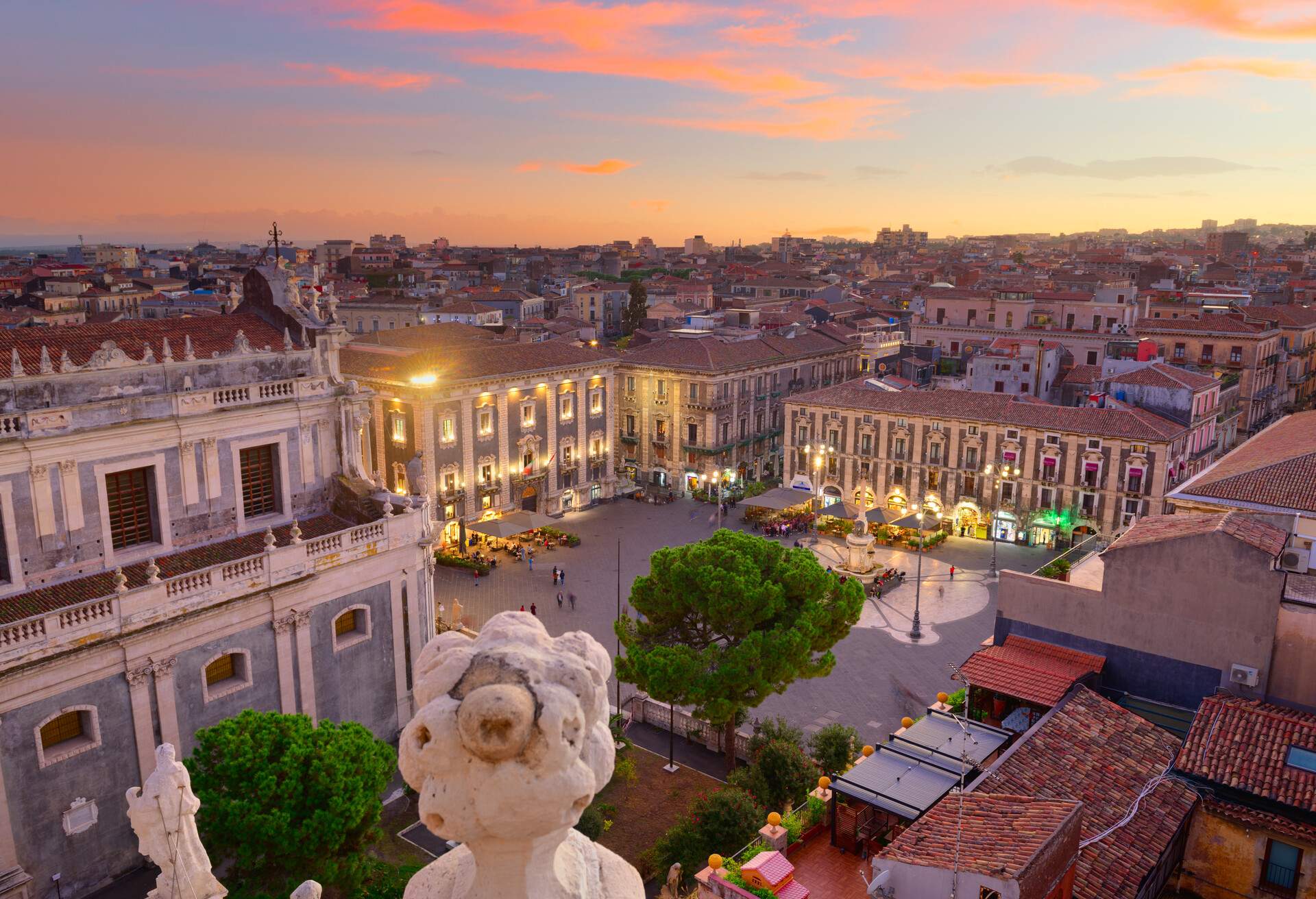 The 10 best warm places to visit in October 2023 - KAYAK