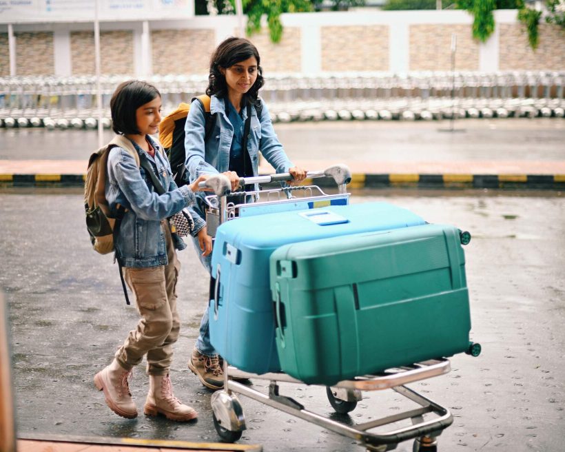 Carry-on vs checked bag: what’s the best way to travel? | KAYAK