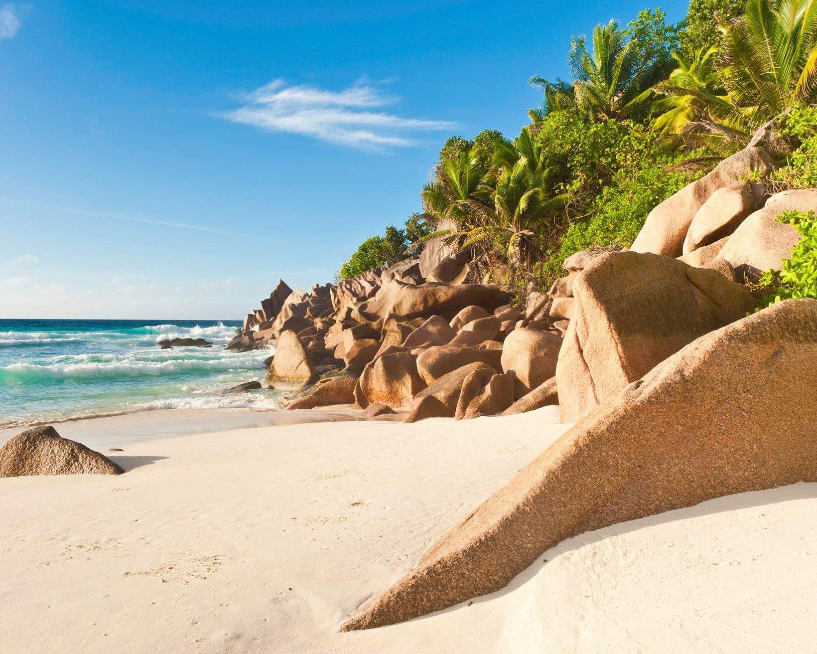 Winter sun: 10 warm places to visit in December - KAYAK