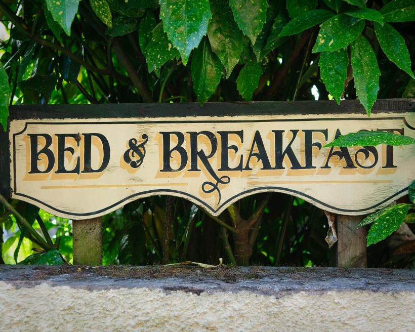 What is a bed and breakfast? The ultimate guide - KAYAK
