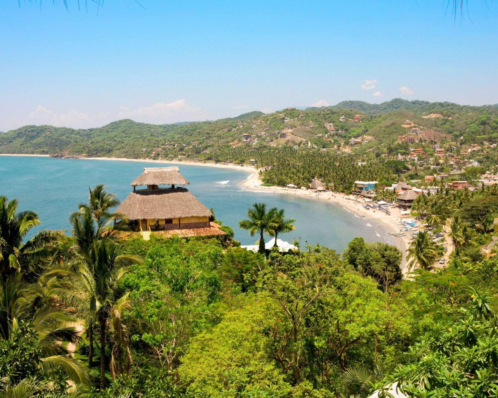 Warm places to visit in November: last chance for fall - KAYAK