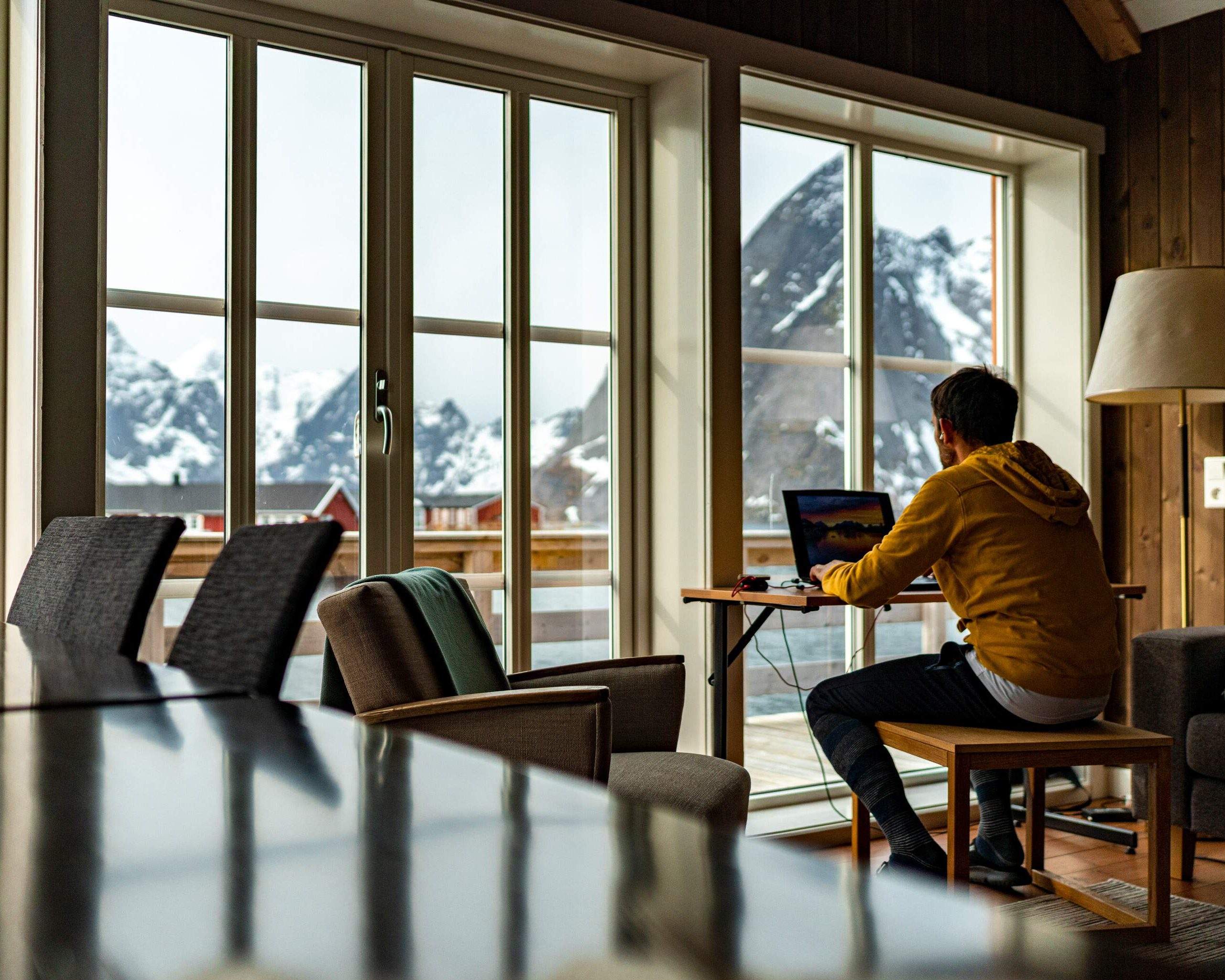 All you need to know to work from a hotel successfully | KAYAK