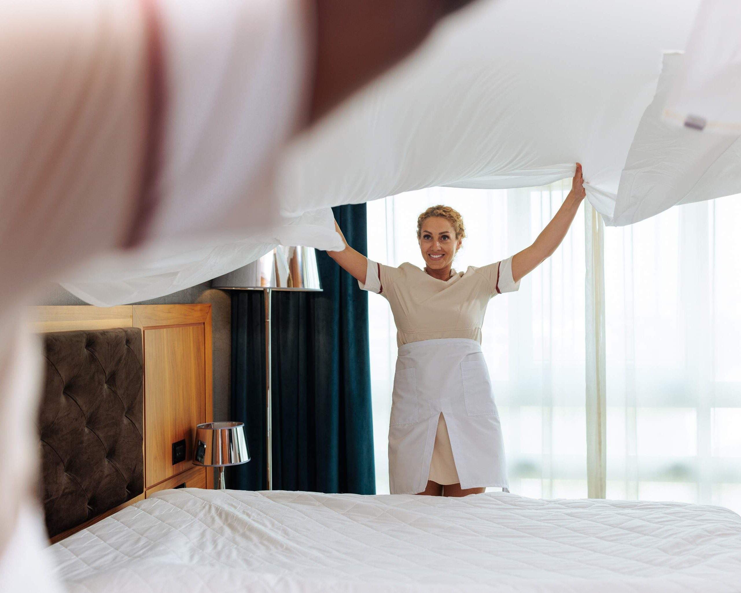 Can you live in a hotel? All you need to know | KAYAK