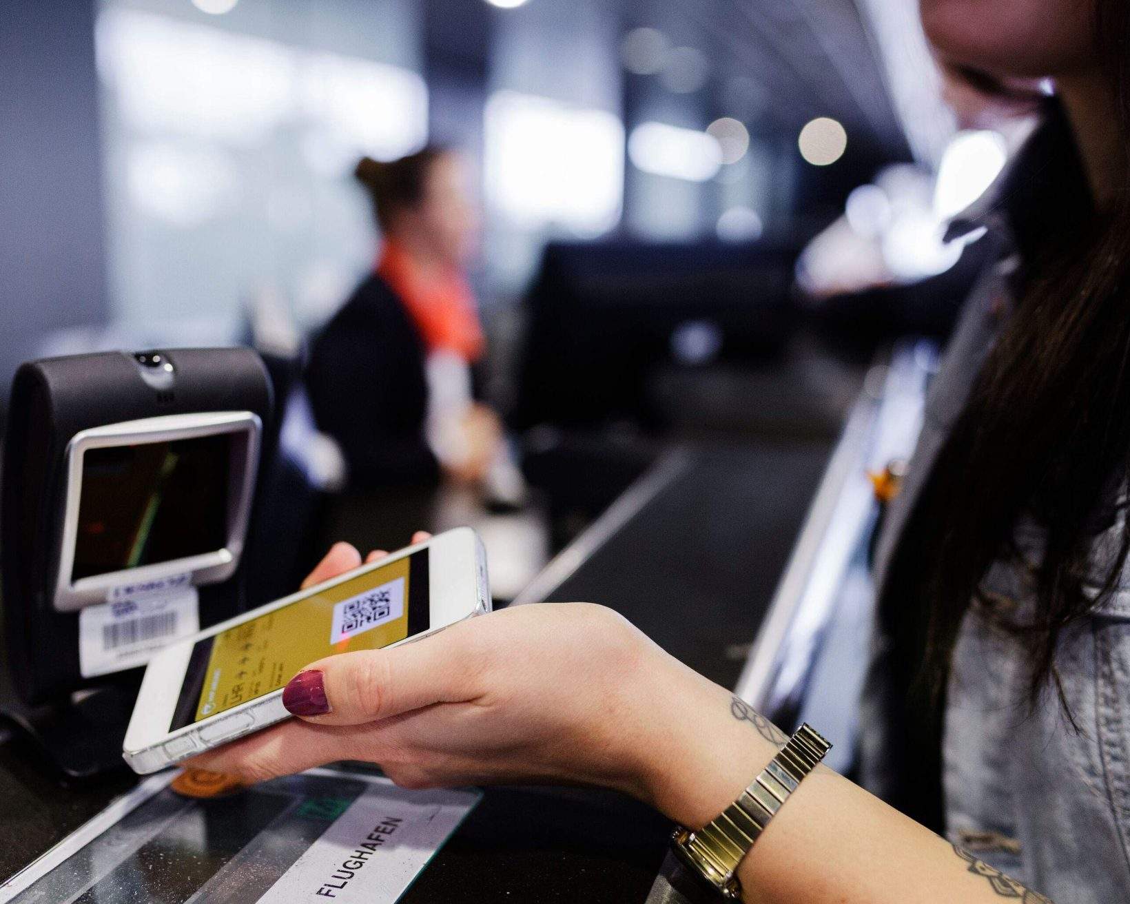 What is a boarding pass? The ultimate guide - KAYAK