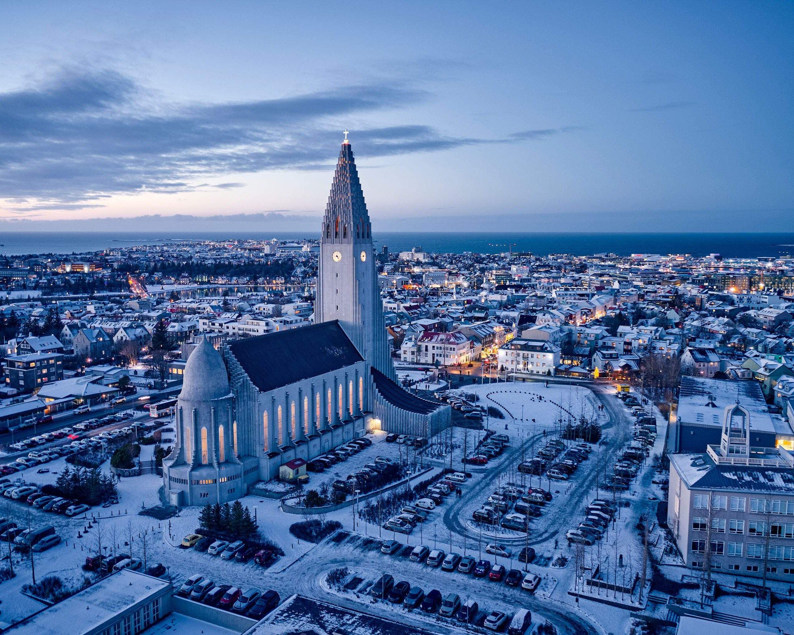 Iceland road trip: itineraries, budget, and tips - Travel Hacker Blog