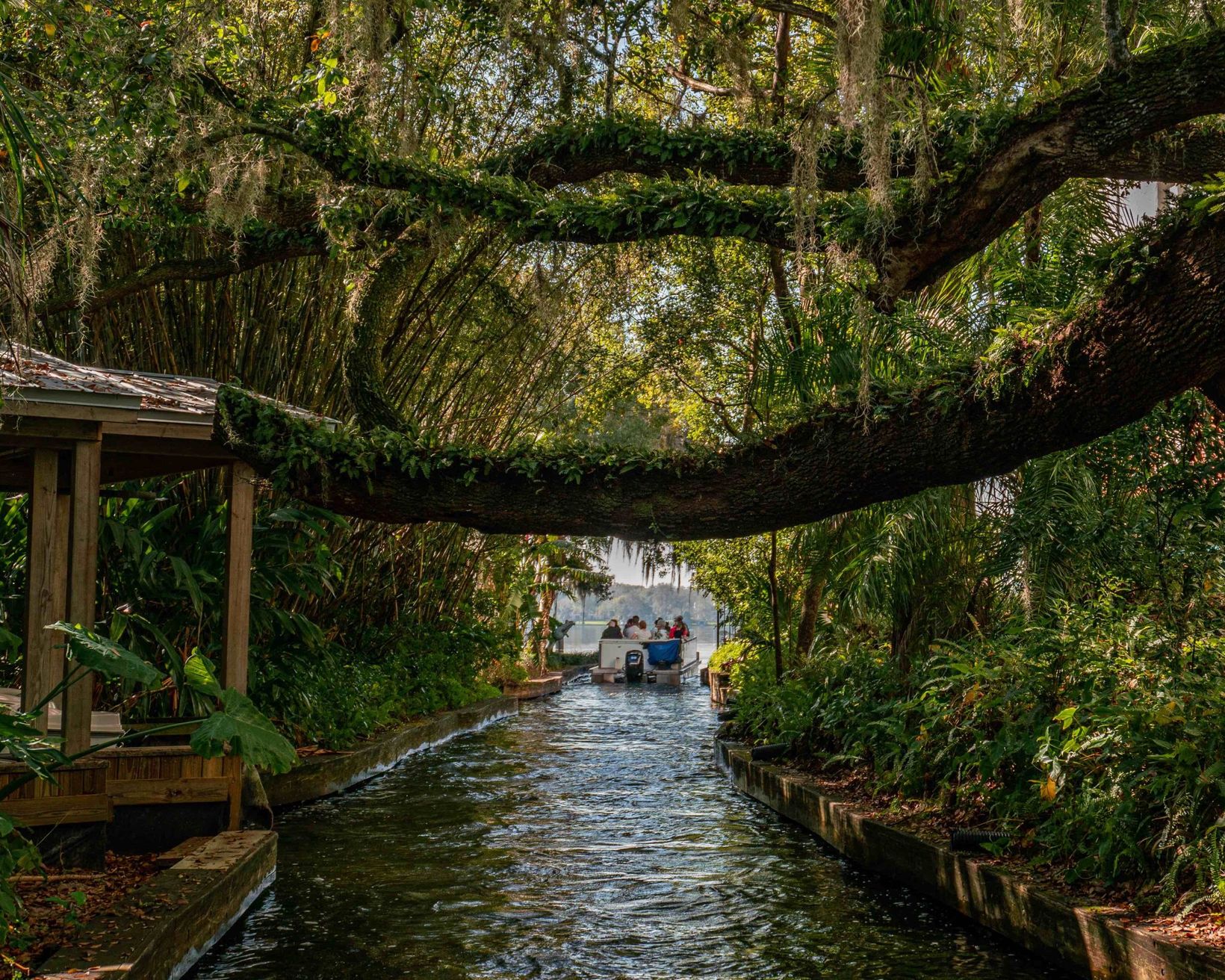 Emy Rodriguez Flores & Jennifer Simonson - KAYAK