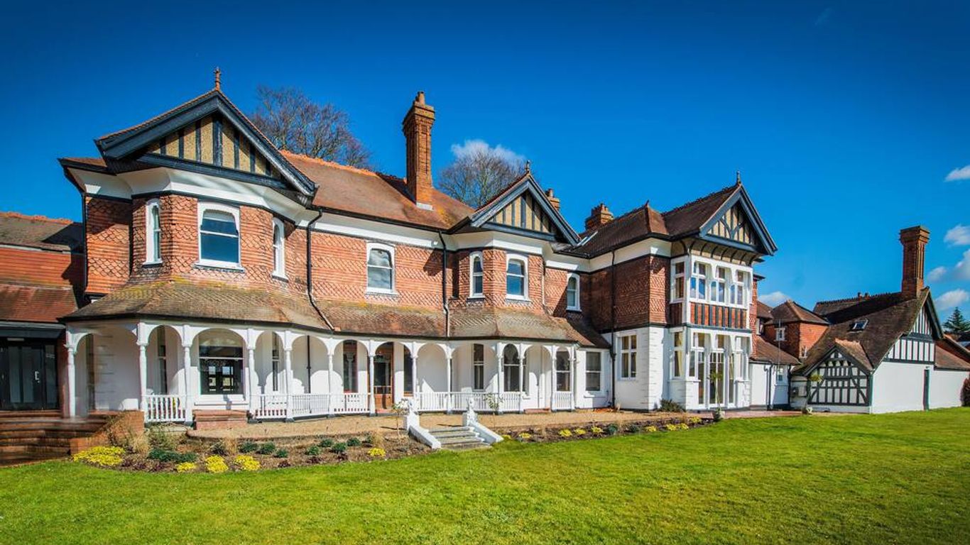Cim Business Centre from $77. Maidenhead Hotel Deals & Reviews - KAYAK