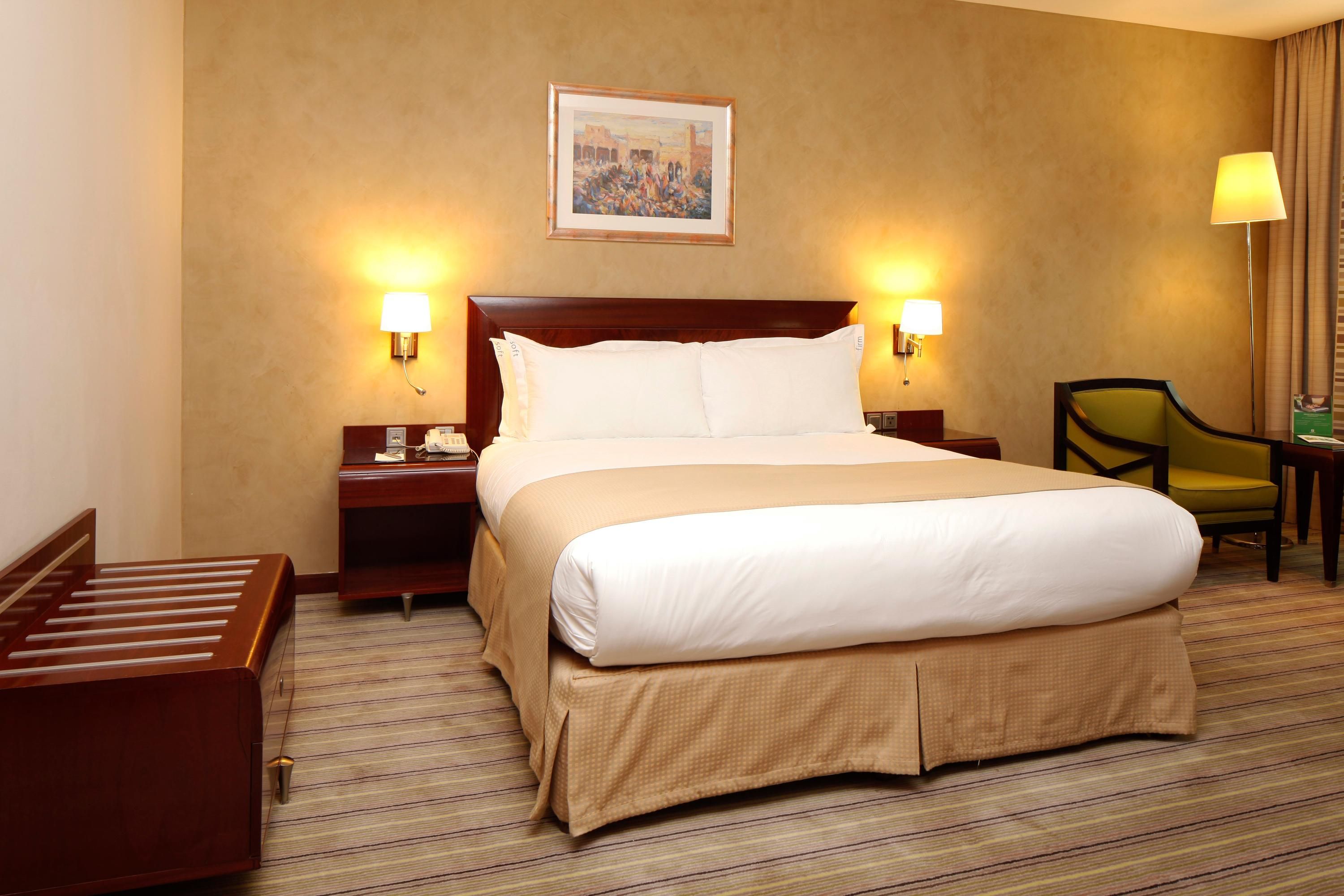 Holiday Inn Riyadh - Olaya from $112. Riyadh Hotel Deals & Reviews - KAYAK