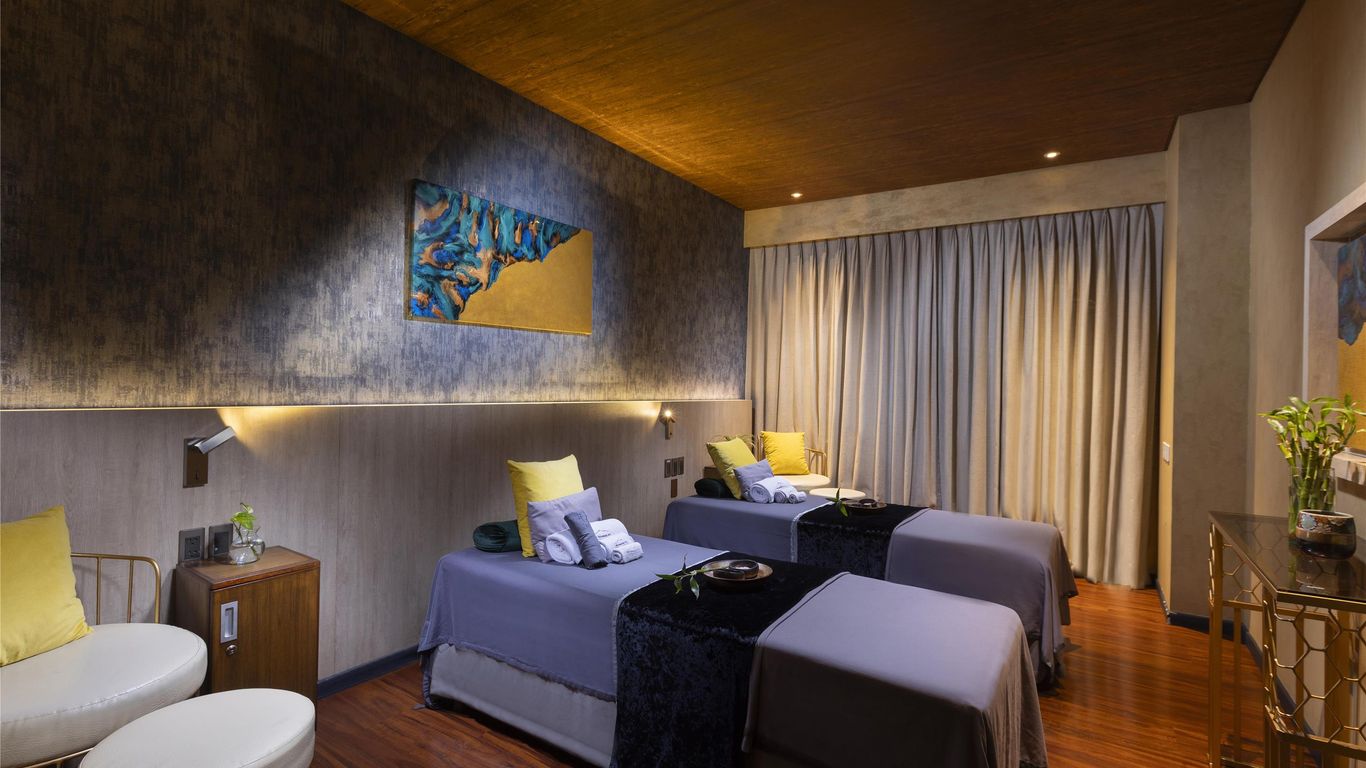 Park Inn by Radisson North Edsa from $64. Manila Hotel Deals & Reviews ...