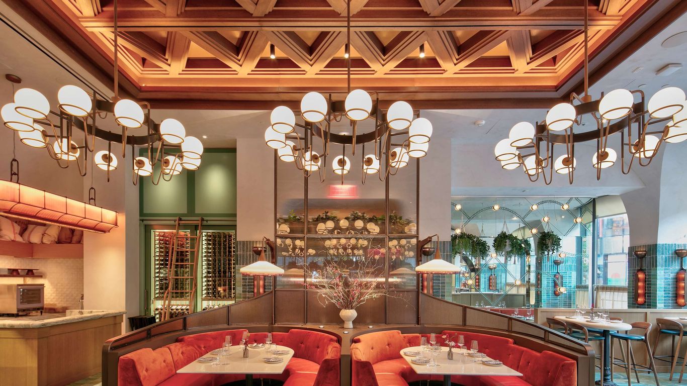Pendry Manhattan West from $567. New York Hotel Deals & Reviews - KAYAK