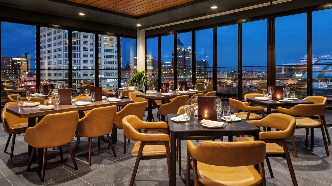 The Trade, Autograph Collection from $183. Milwaukee Hotel Deals ...