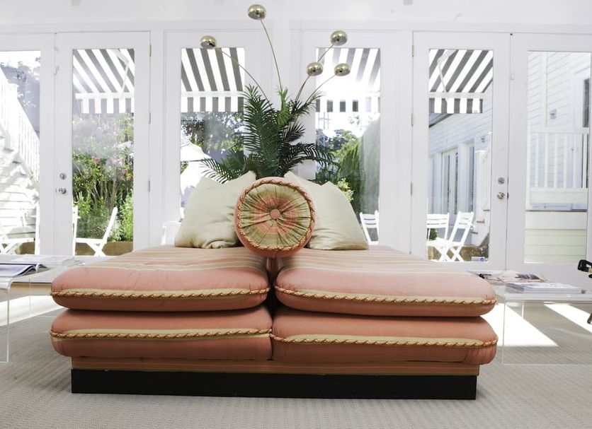 Zey Hotel from $206. Greenport Hotel Deals & Reviews - KAYAK