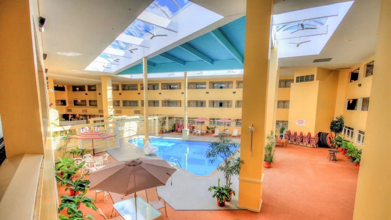Bedford Plaza Hotel - Boston from $78. Bedford Hotel Deals & Reviews ...