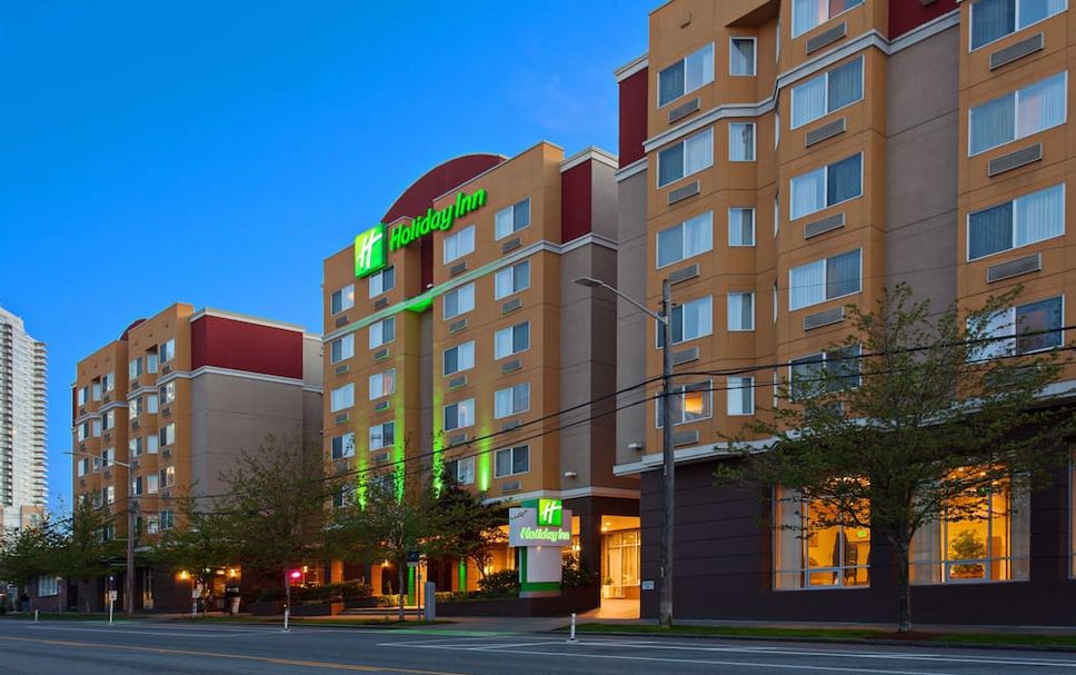 Holiday Inn Seattle Downtown - Lake Union from $94. Seattle Hotel Deals ...