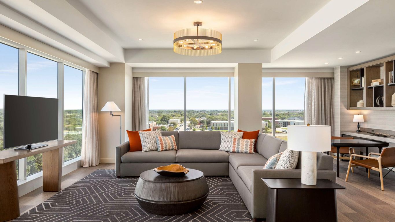 DoubleTree by Hilton Abilene Downtown Convention Center from $131 ...