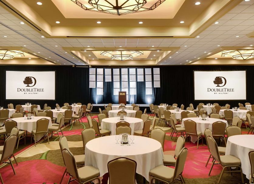 DoubleTree by Hilton Seattle-Airport from $84. SeaTac Hotel Deals ...