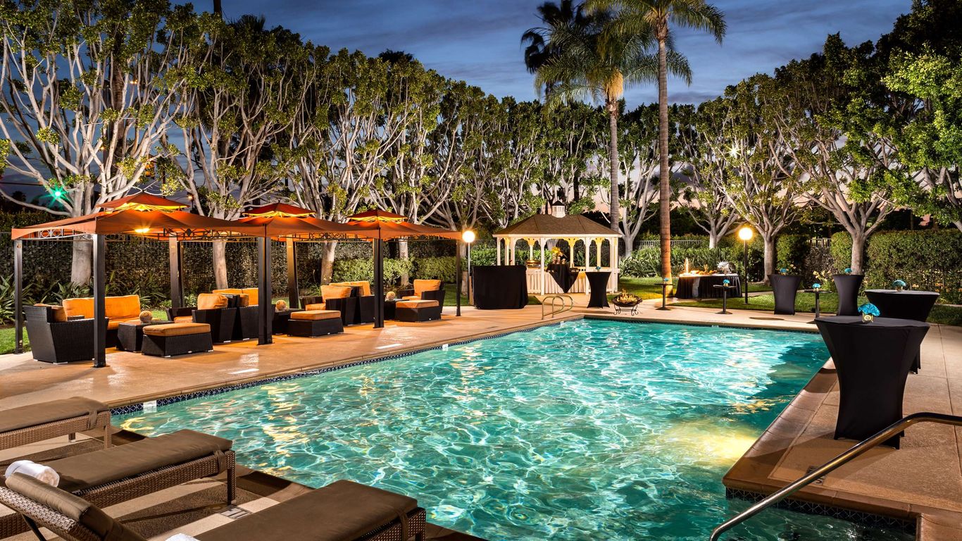 DoubleTree by Hilton Carson from $109. Carson Hotel Deals & Reviews - KAYAK