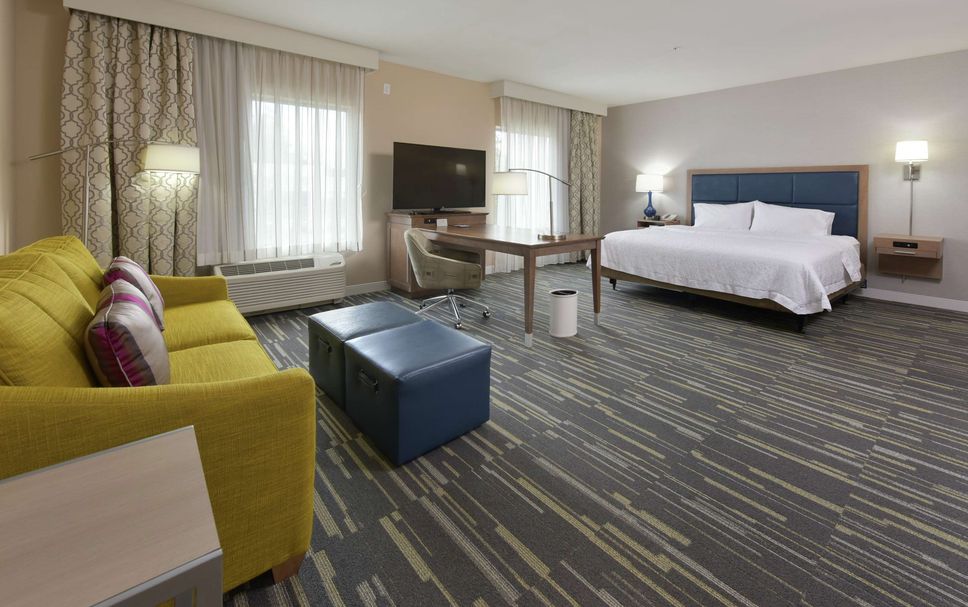 Hampton Inn And Suites Seattle Redmond from $111. Redmond Hotel Deals ...