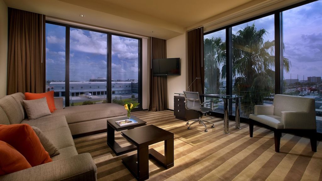 EB Hotel Miami from $107. Miami Springs Hotel Deals & Reviews - KAYAK