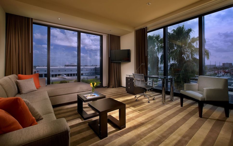 EB Hotel Miami from $143. Miami Springs Hotel Deals & Reviews - KAYAK