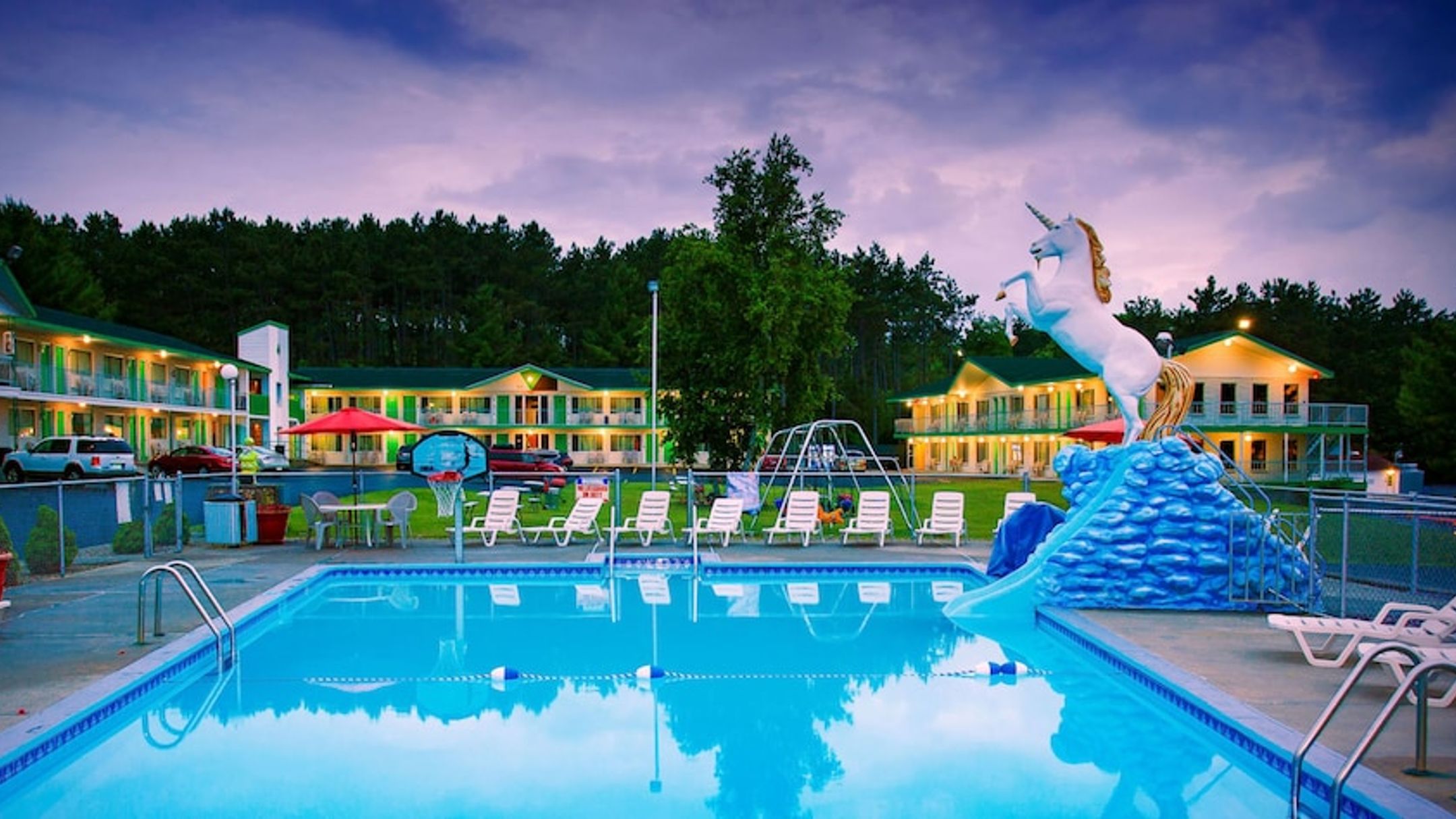 Shamrock Motel from $120. Wisconsin Dells Hotel Deals & Reviews - KAYAK