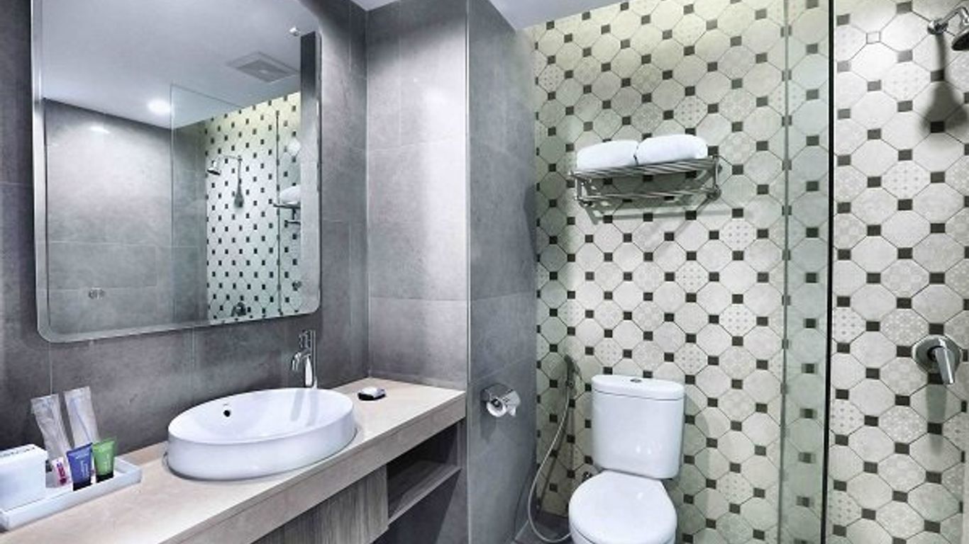 Aston Inn Pandanaran Semarang from $14. Semarang Hotel Deals & Reviews ...