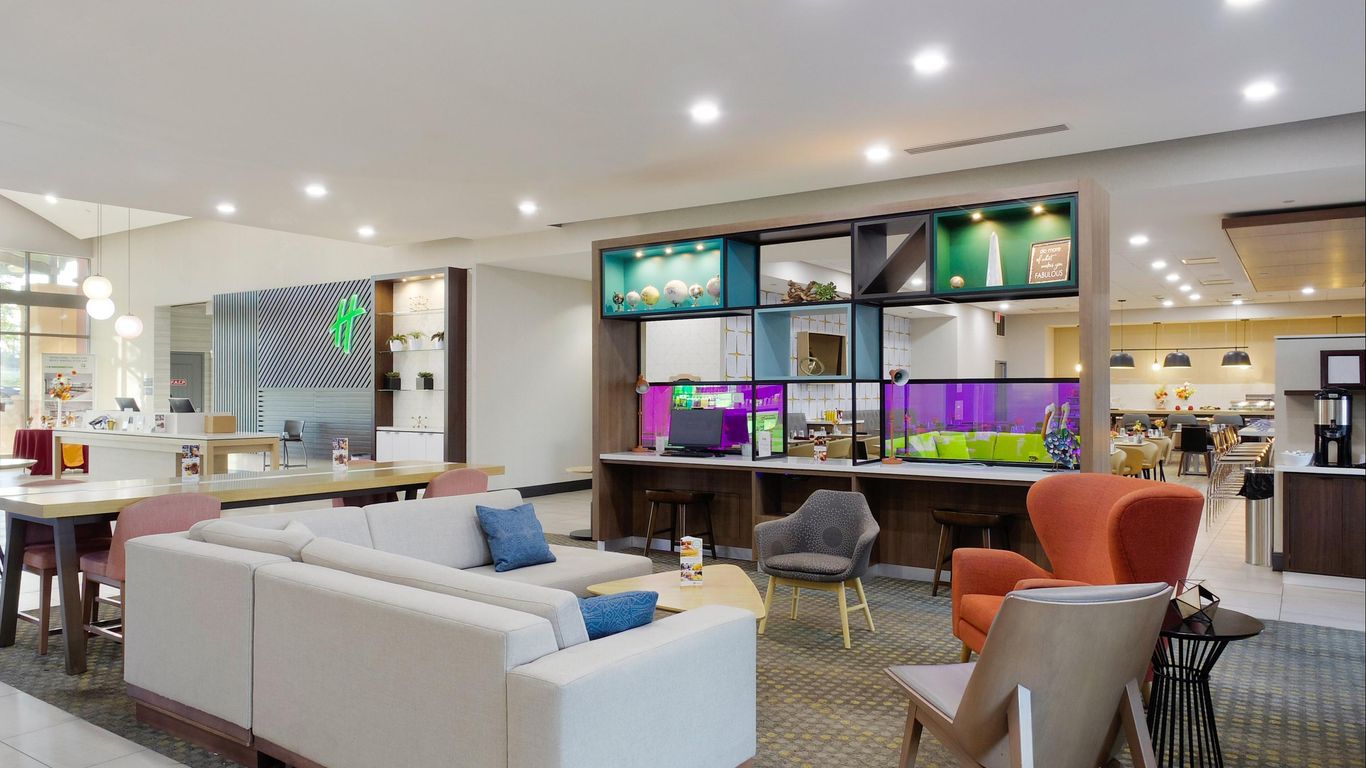 Holiday Inn & Suites Phoenix Airport from $81. Phoenix Hotel Deals ...