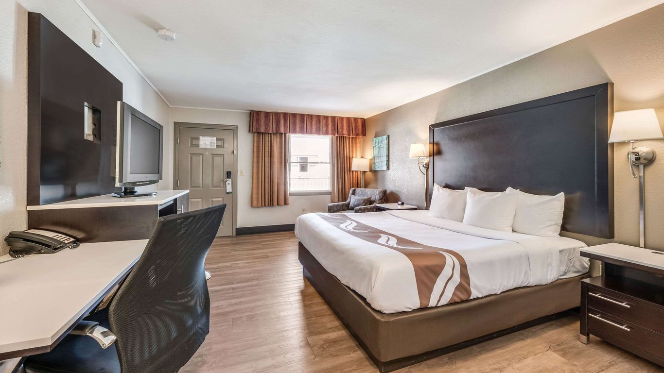 Quality Inn Poughkeepsie from $93. Poughkeepsie Hotel Deals & Reviews ...