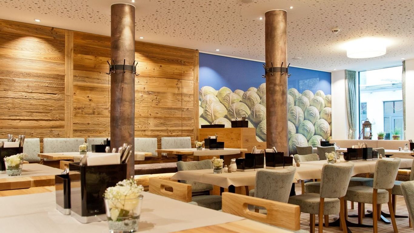 Hotel Zur Post from $105. Ismaning Hotel Deals & Reviews - KAYAK