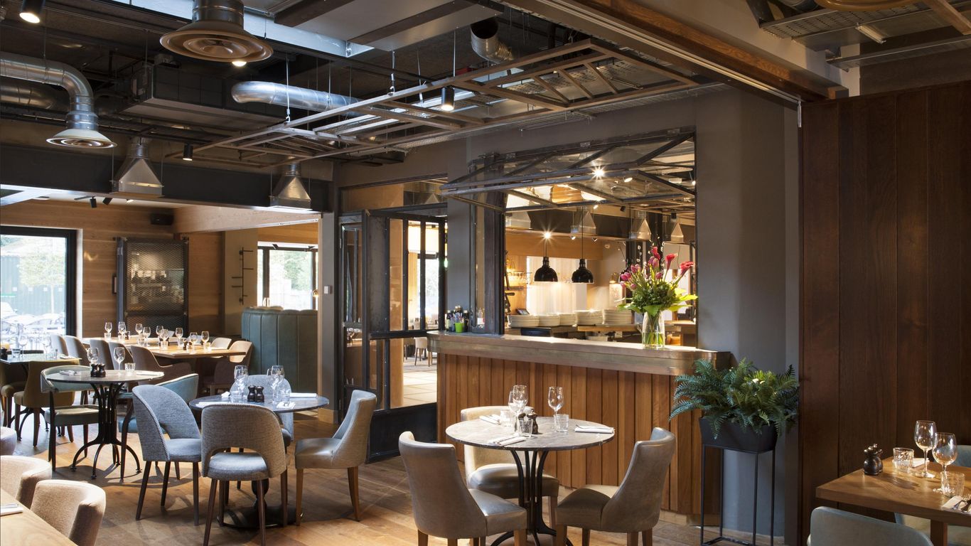 The Royal Foresters from $105. Ascot Hotel Deals & Reviews - KAYAK