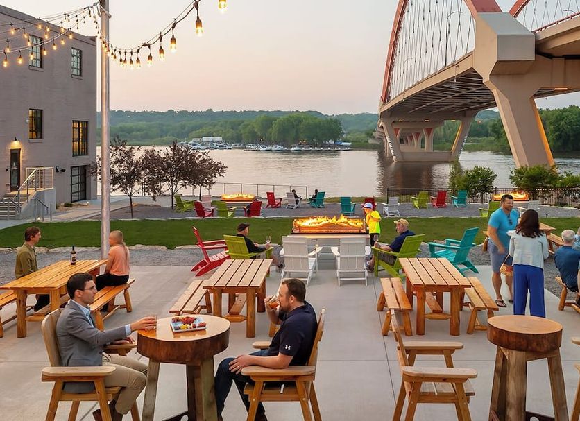 The Confluence Hotel from $94. Hastings Hotel Deals & Reviews - KAYAK
