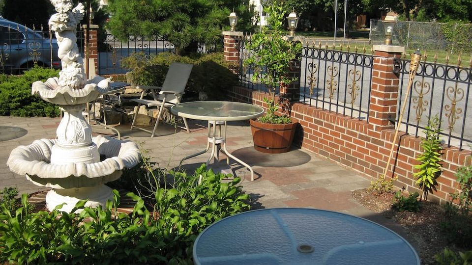 Jones Beach Hotel from $121. Wantagh Hotel Deals & Reviews - KAYAK