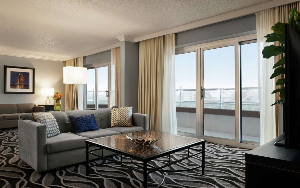 Embassy Suites by Hilton Cincinnati RiverCenter from $103. Covington ...