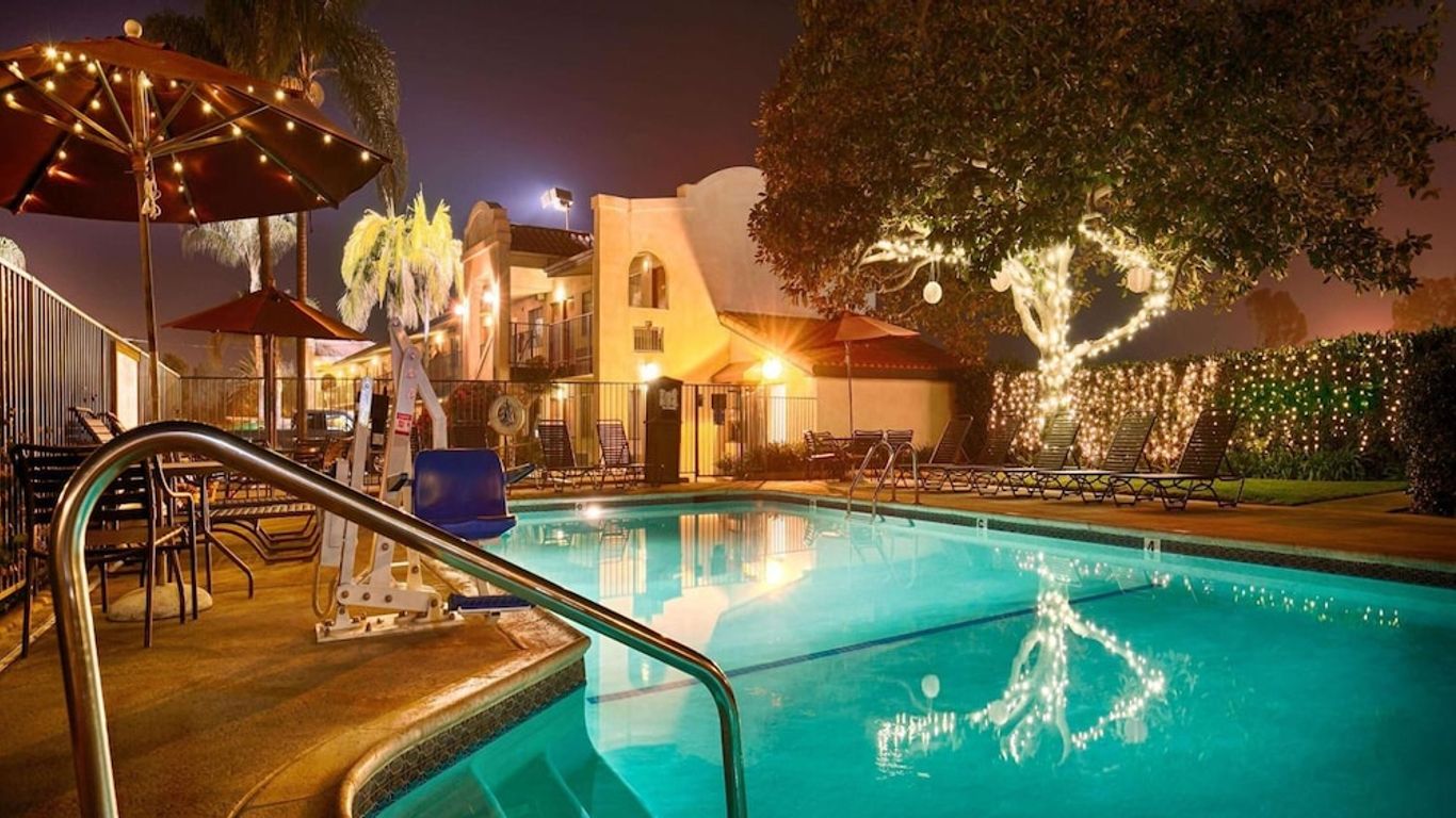 Lamplighter Inn & Suites At Sdsu from $112. San Diego Hotel Deals ...