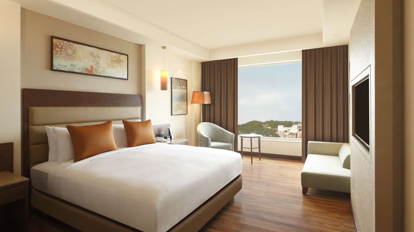 DoubleTree by Hilton Agra from $47. Agra Hotel Deals & Reviews - KAYAK