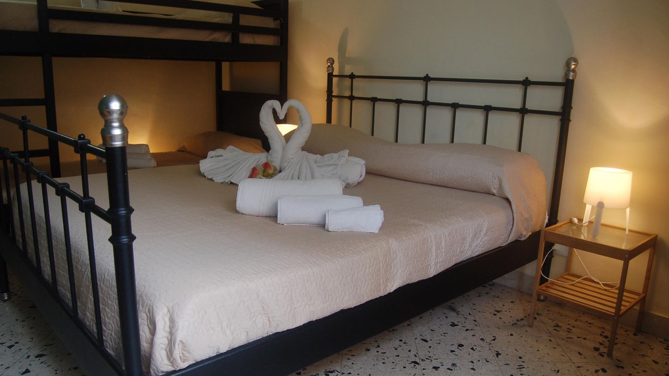 Antadia B&B from $22. Palermo Hotel Deals & Reviews - KAYAK