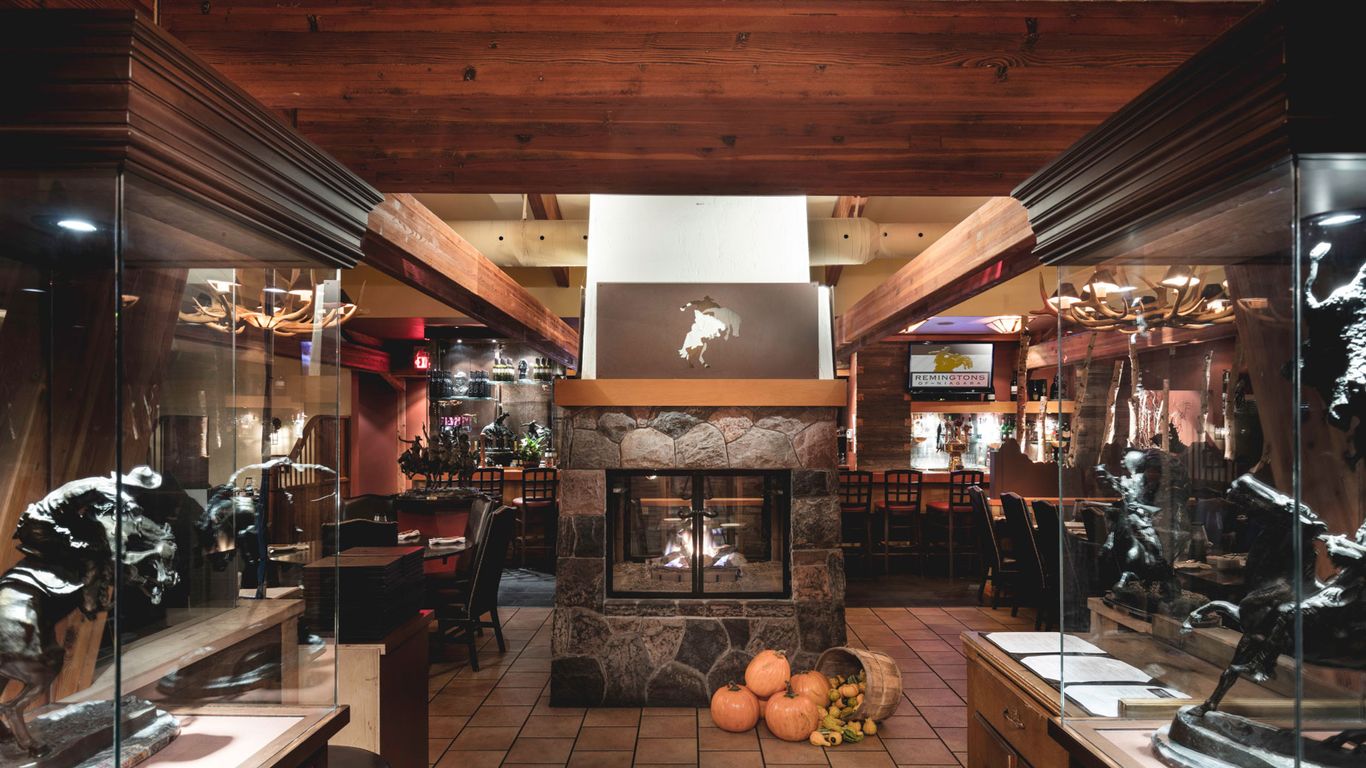 Oakes Hotel Overlooking the Falls from $83. Niagara Falls Hotel Deals ...