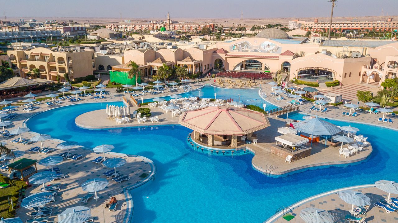 Aladdin Beach Resort from $69. Hurghada Hotel Deals & Reviews - KAYAK