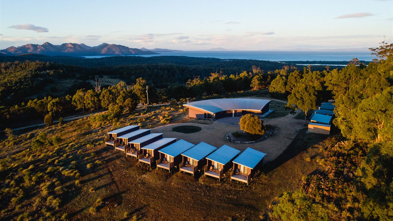 Freycinet Resort from $161. Coles Bay Hotel Deals & Reviews - KAYAK