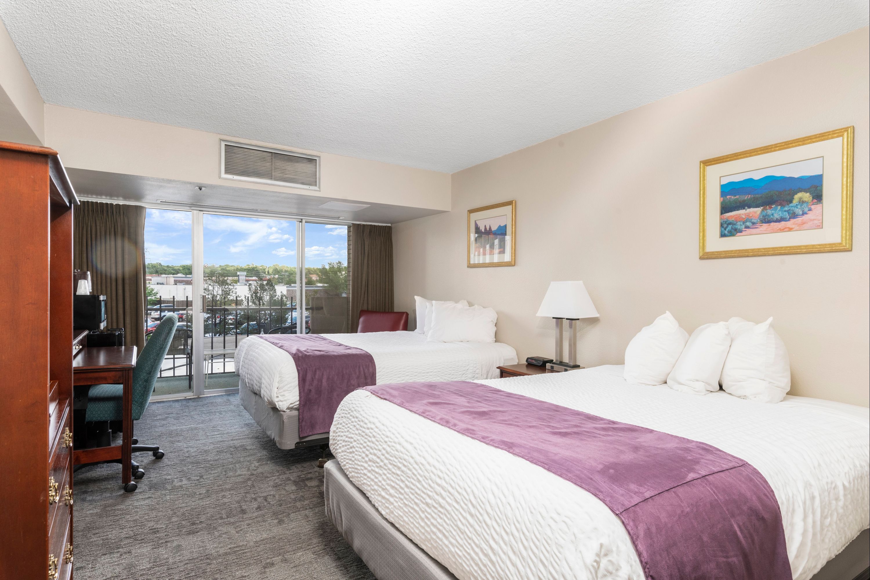 Satellite Hotel from $78. Colorado Springs Hotel Deals & Reviews - KAYAK