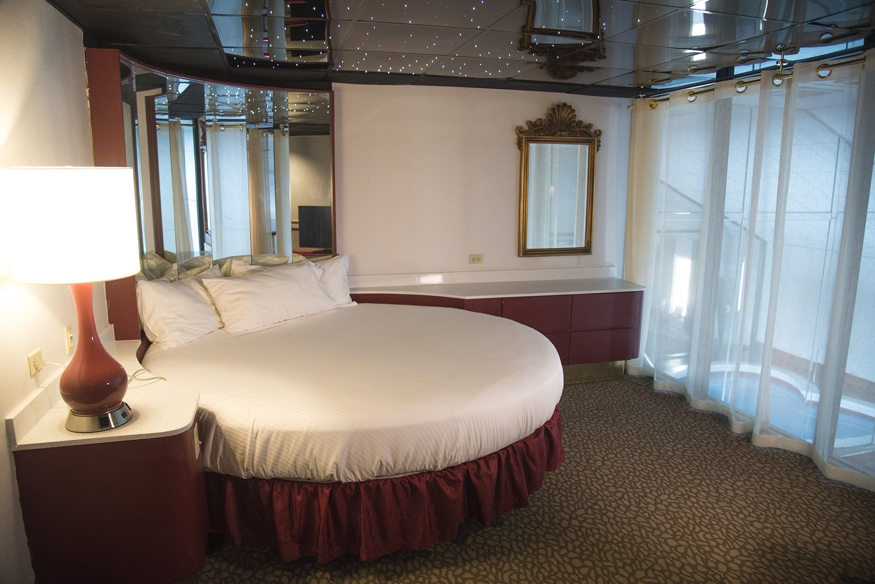 Paradise Stream Resort from $101. Mt Pocono Hotel Deals & Reviews - KAYAK